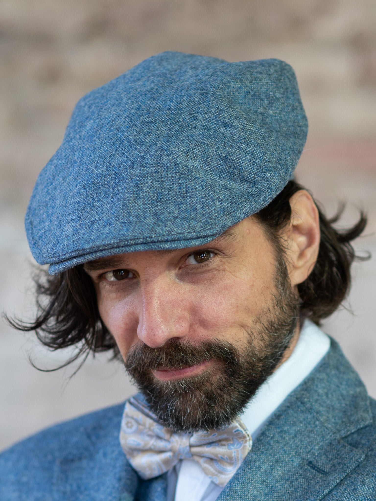 Tweed cap in light blue made from Moon Tweed
